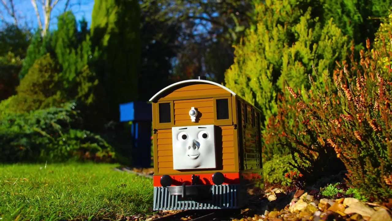 Toby Arrives!!! Bachmann's new Large Scale Toby the Tram Engine. - YouTube