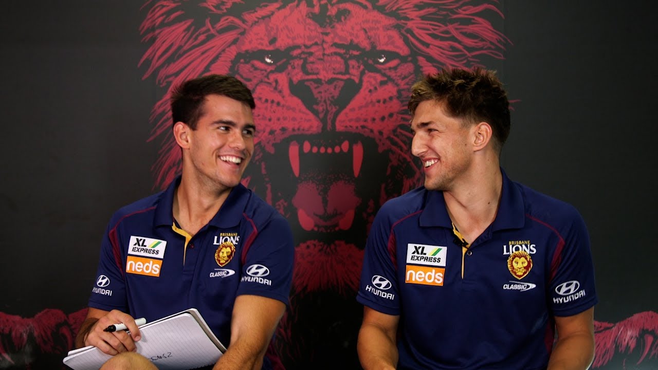 Best Friend Quiz: Brandon & Zac - YouTube