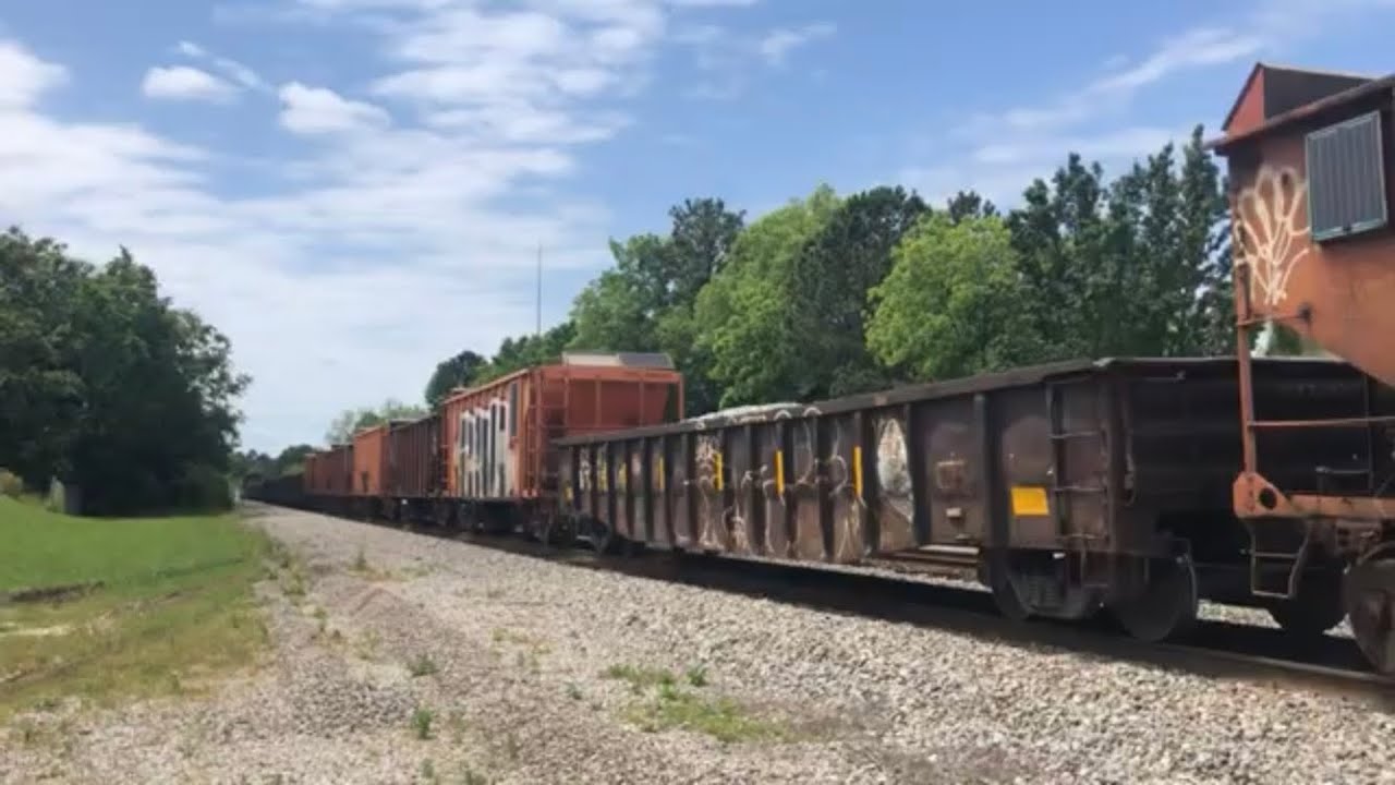 Lots of Rock cars on CSX M692. CSX 3231 leads it all 5-7-23 - YouTube