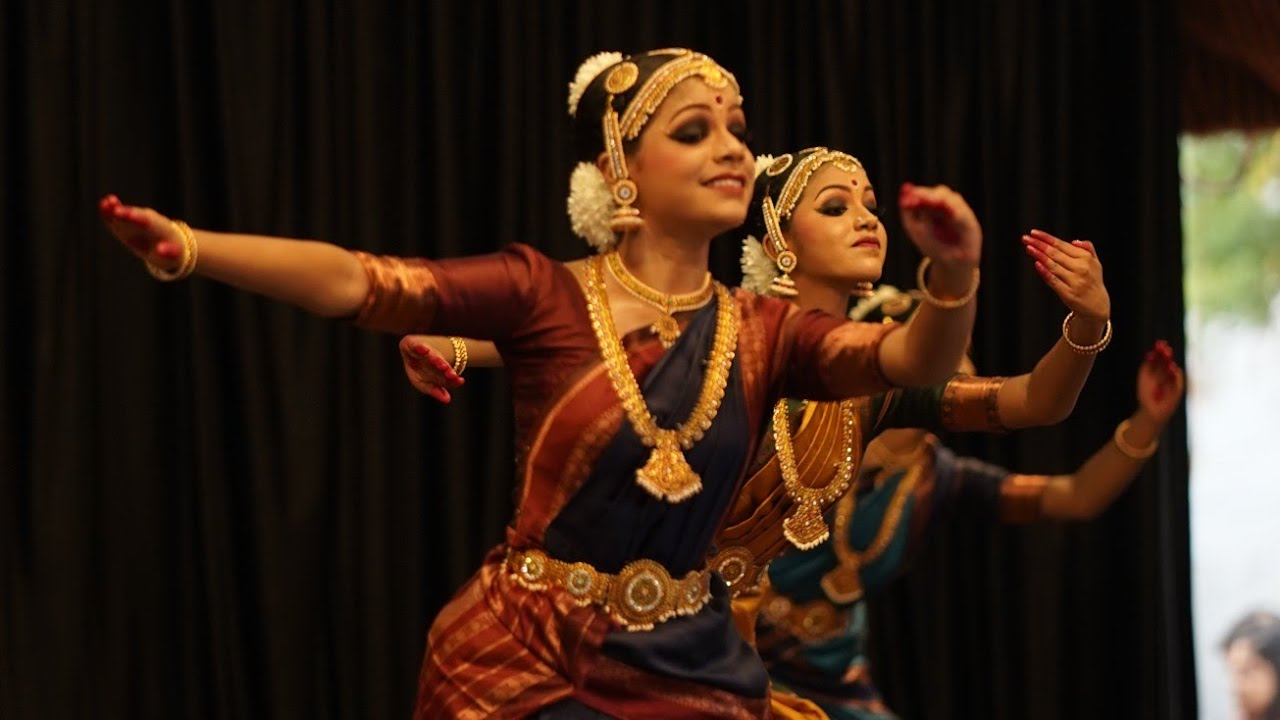 Tisra Alarippu | Bharathanatyam | Arangettam | Mudra Institute Of Dance ...
