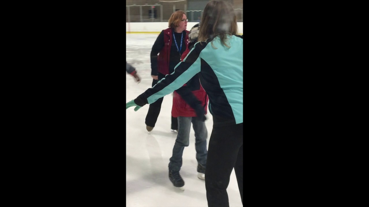 Blythe Elementary Special Olympics Ice Skating 2017 - YouTube