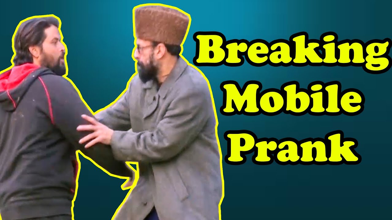 Breaking Mobile Prank | Allama Pranks | | Totla reporter | Pakistani ...