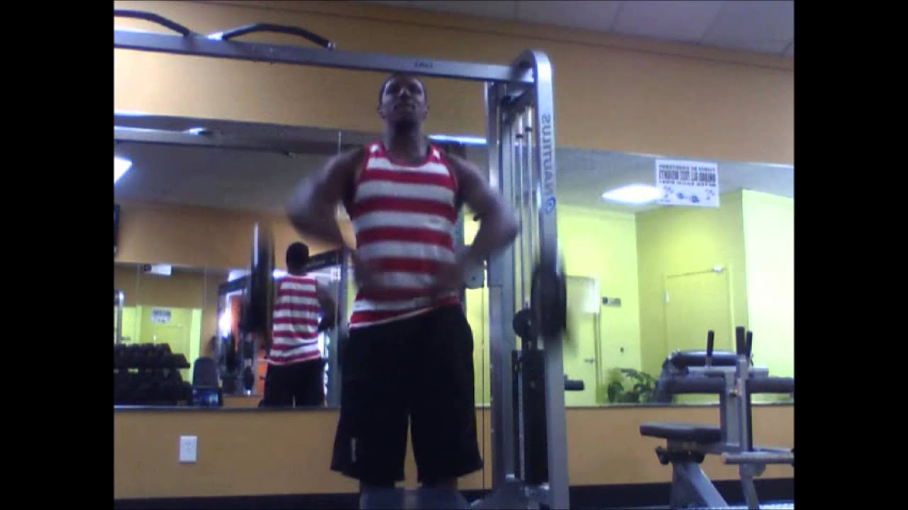 Huge Shoulders - Upright Row with Ez Curl Bar - Isolating Rear Delts ...
