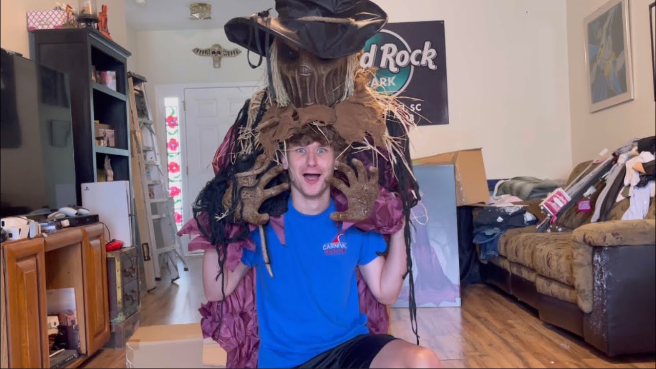 Sinister Straw Man Animatronic Unboxing/Setup, Spirit Halloween 2025 ...