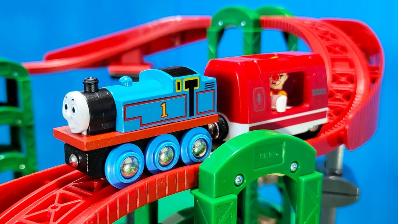 BRIO Trains Thomas the Tank Engine Sky High Twisty Mountain Train Track ...