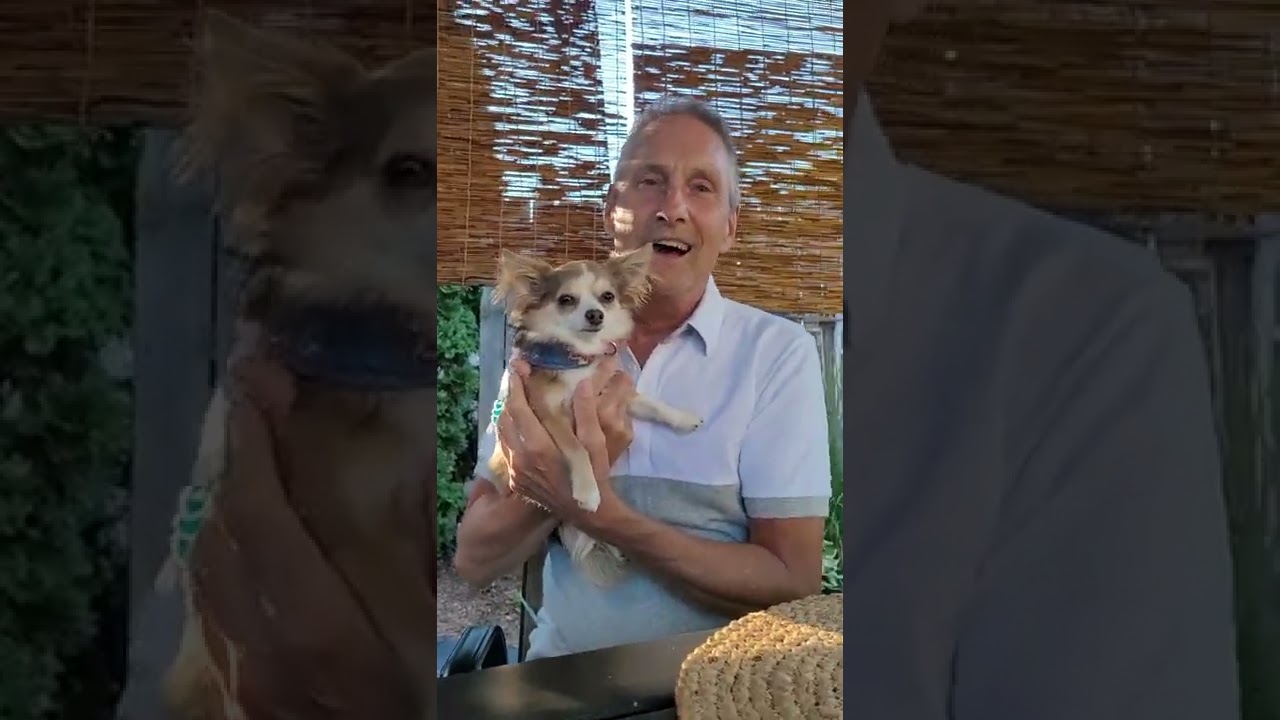 Post-knee-surgery visit with Postman Dan (July 2022) - YouTube