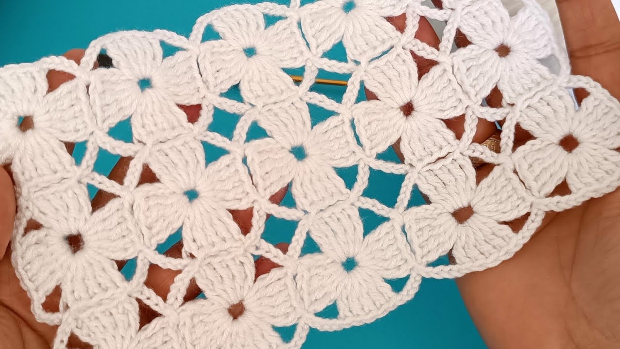 Step by step for beginners! How to make a crochet square pattern ...