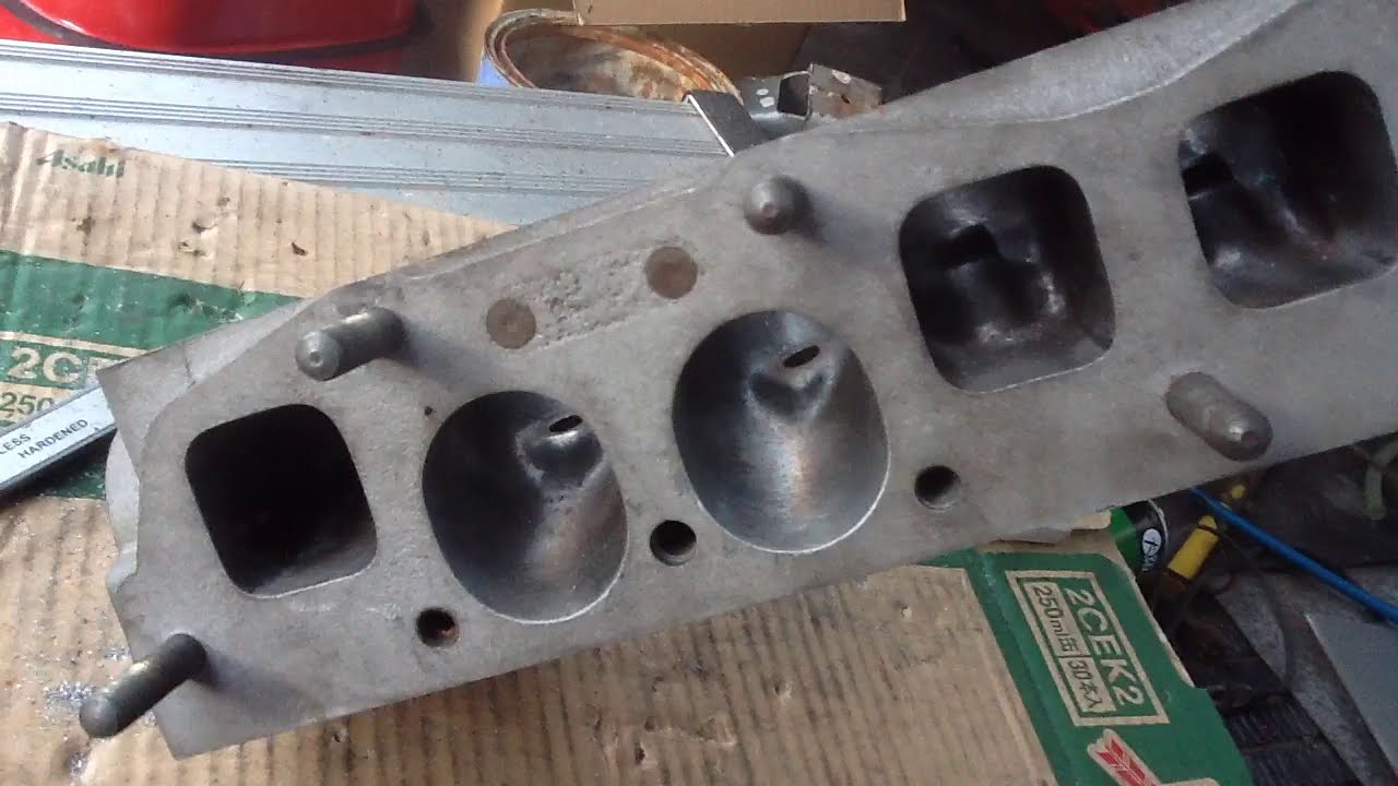 DATSUN A12 A14 A15 Special cylinder head? torii head? - YouTube