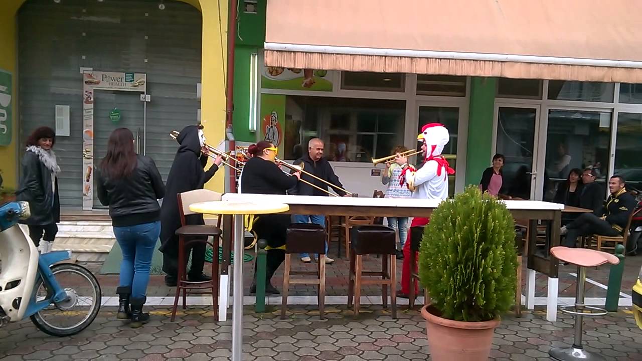 ΚΑΡΝΑΒΑΛΙ ΚΡΥΑΣ ΒΡΥΣΗΣ 2014 - ΦΙΛΑΡΜΟΝΙΚΗ ΟΡΧΗΣΤΡΑ ΔΗΜΟΥ ΠΕΛΛΑΣ - YouTube