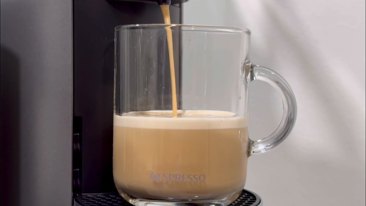 Reverso - o café com leite da Linha Vertuo - YouTube