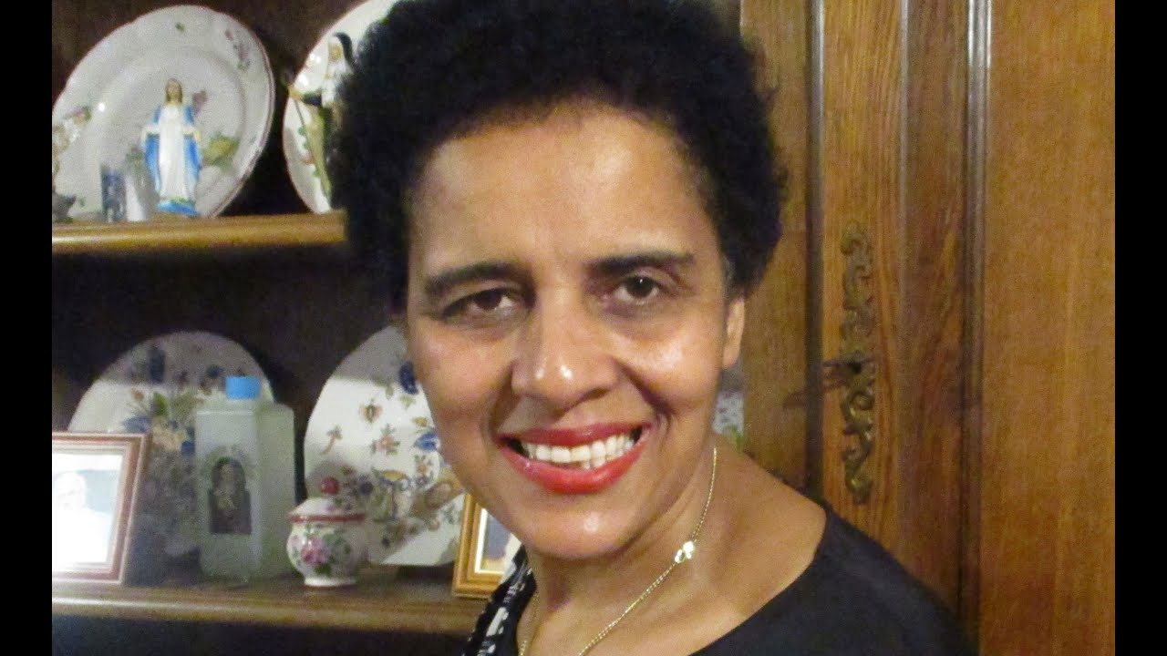 VIVE LE VENT CHANSON PAR SANDRA BALY . - YouTube