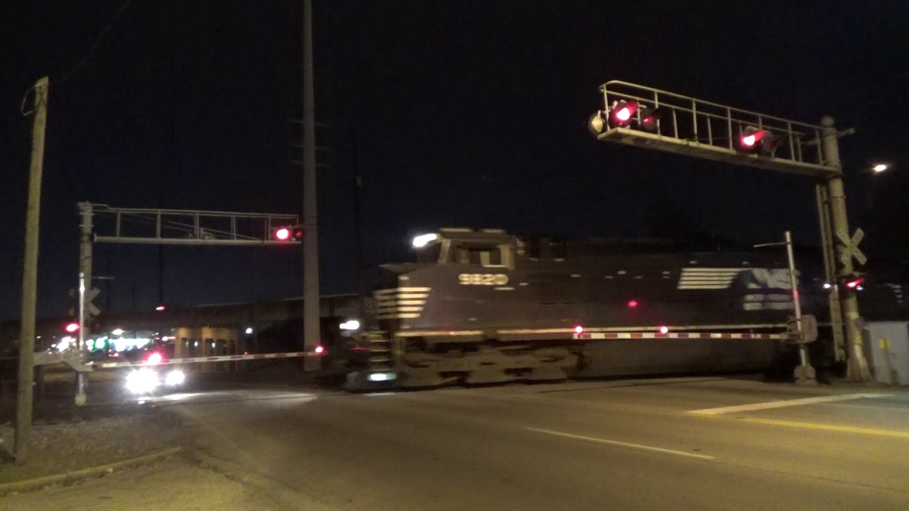 NS 9820 at Crittenden Drive in Louisville, KY at Night - YouTube