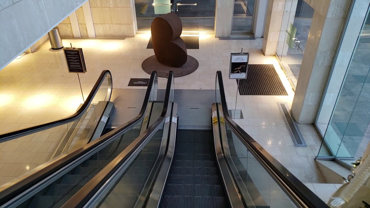 Montgomery Escalators Neiman Marcus (Formerly Sakowitz) Scottsdale ...