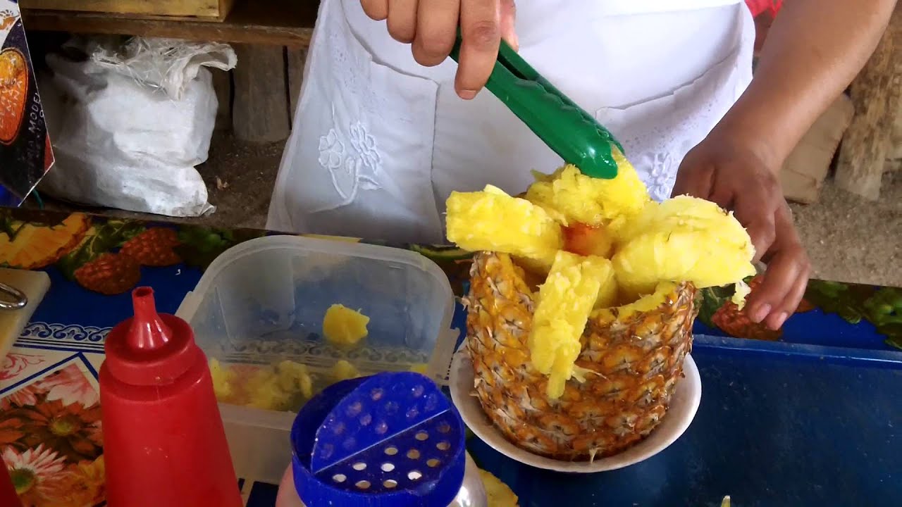 Preparation Ananas Frais - YouTube