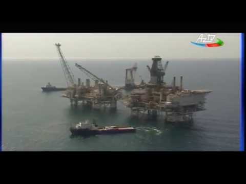 Neftçilərin peşə bayramı ilə bağlı sujet. XRONOLOJİ ardıcıllıqla.