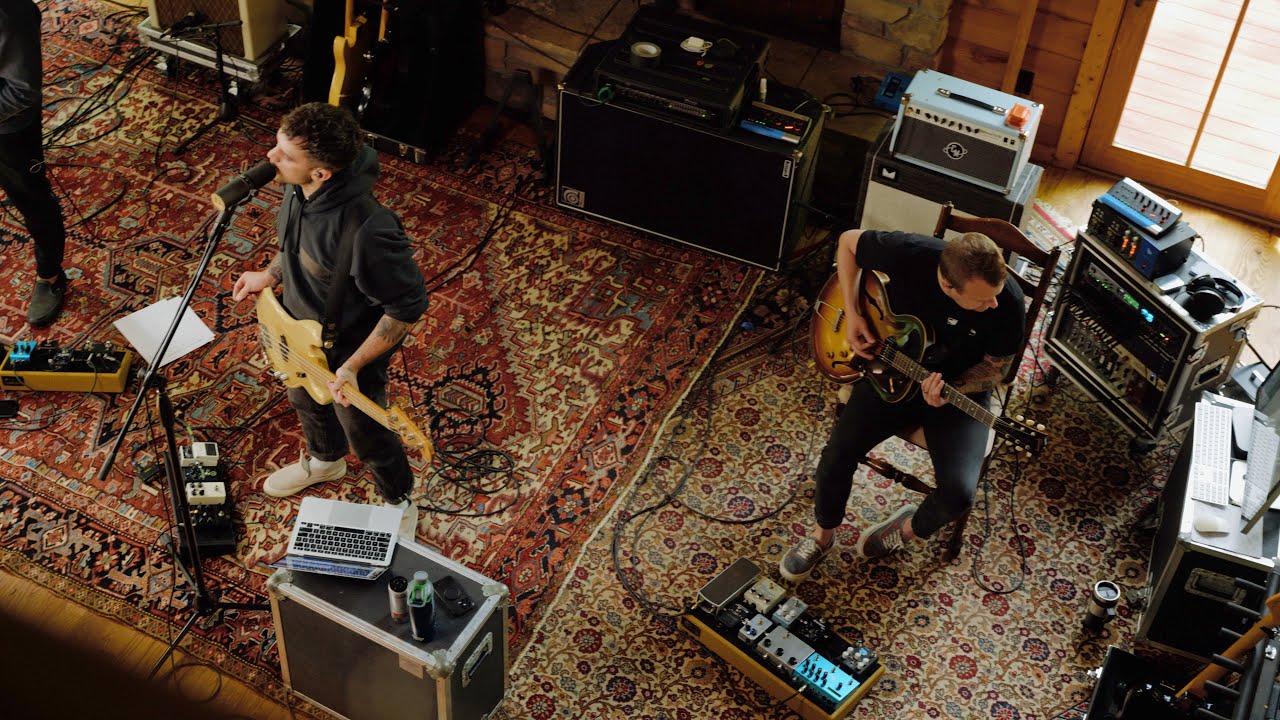 Loud Talk / B Kean / The Cabin Sessions - YouTube