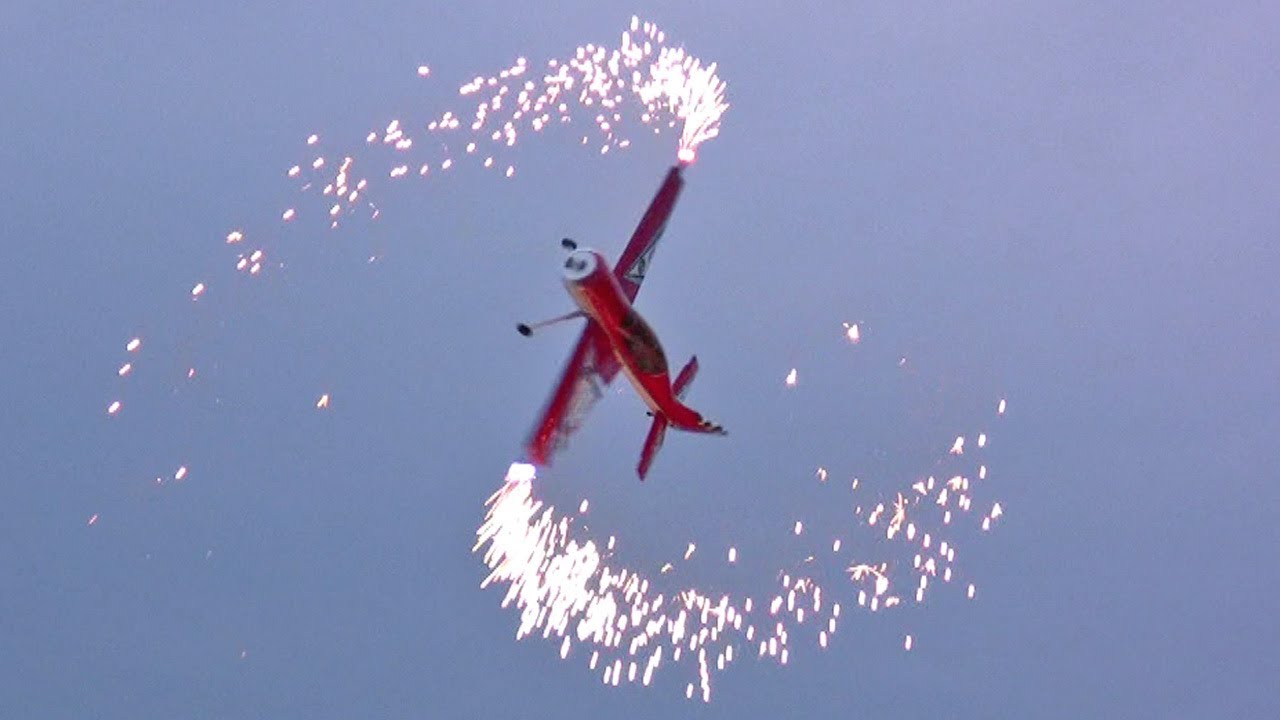 FireStarter on aircraft models, RC models, pyrotechnics, onboard fire ...
