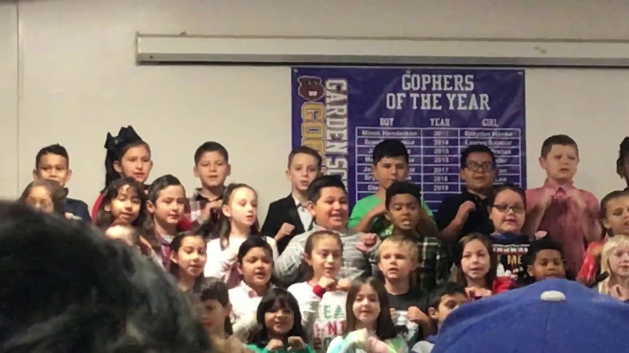 Ellison - Christmas performance 2019 “I want to be an elf” - YouTube