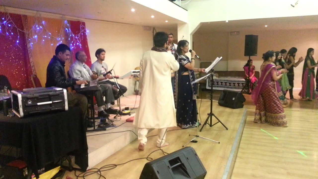 Tooting Garba at Patidar Samaj Hall 2012 v5 - YouTube
