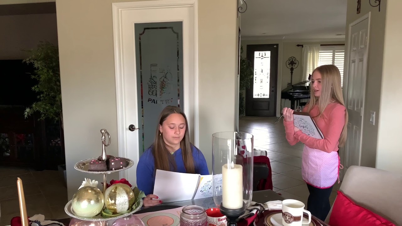 Alexis and Alyssa Spanish Video Unit 5B - YouTube