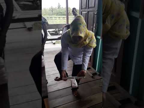 Goyang Pempers Suster Genit