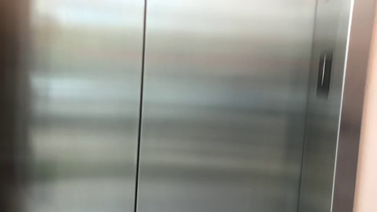 Stanley (Dover) Hydraulic Elevator @ Gateway Center II Lowell, MA - YouTube