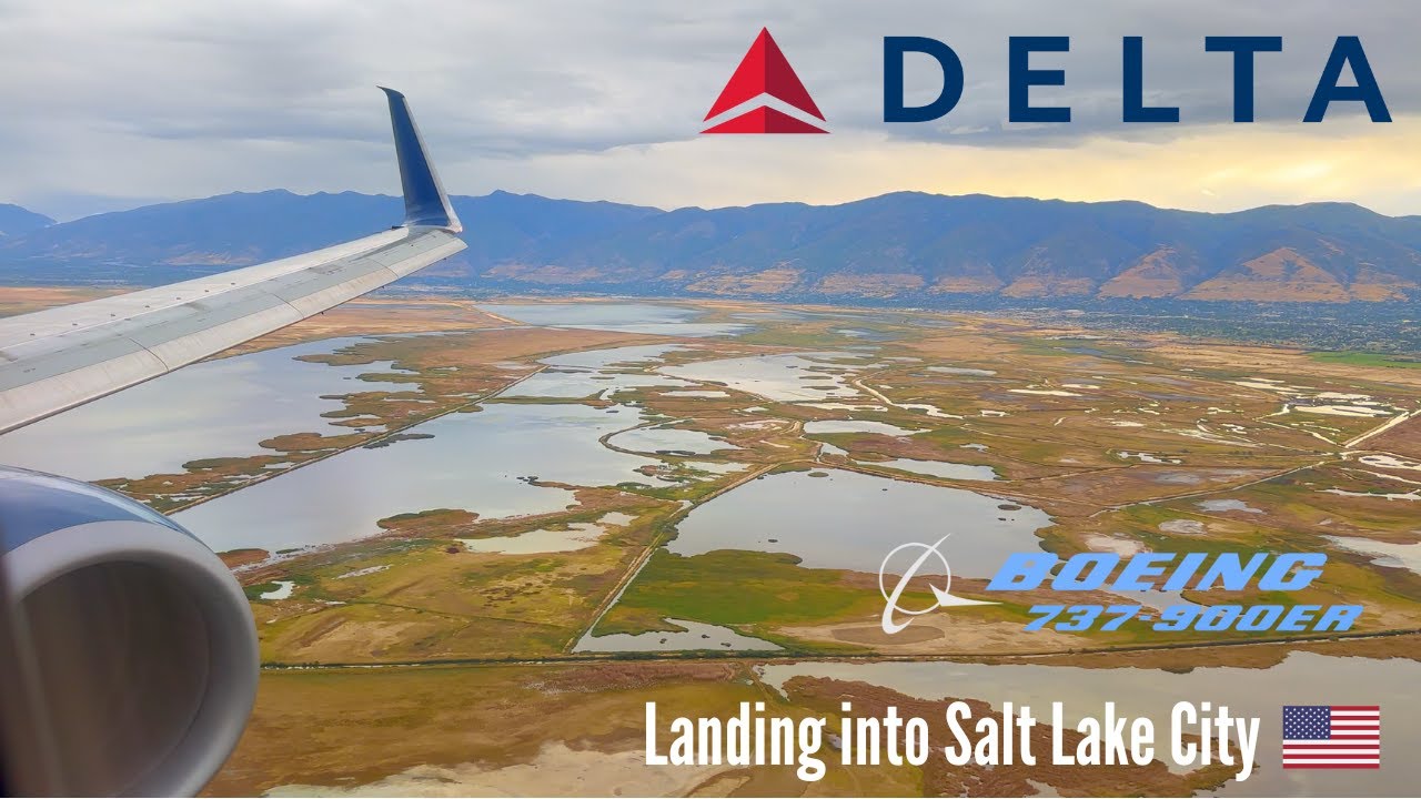 Delta Boeing 737-900ER landing into cloudy Salt Lake City - YouTube