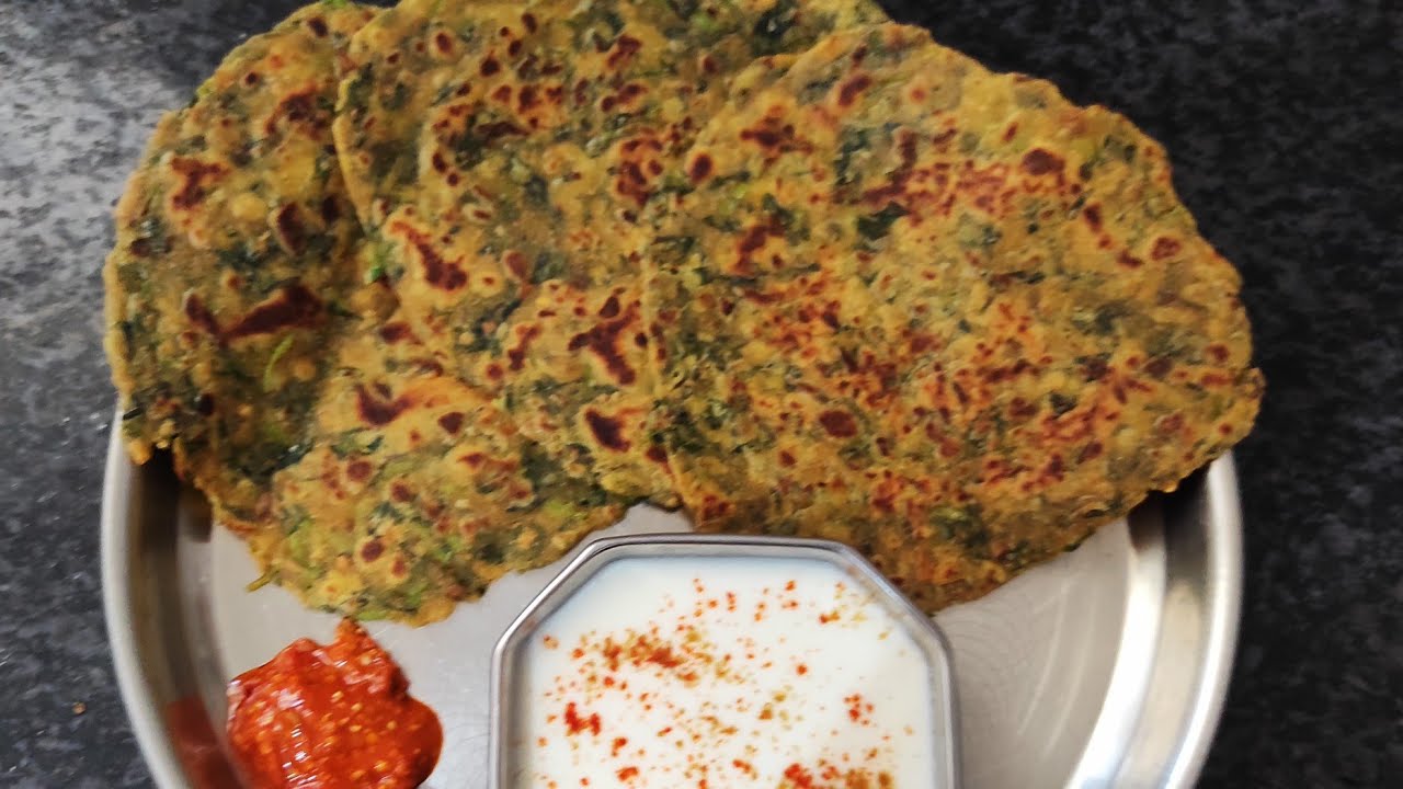 मेथी के खस्ता पराठे। Methi Paratha Recipe|मेथी के पराठे कैसे बनाये ...