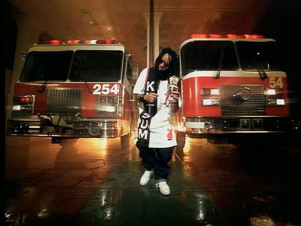 Shake Weight for Men (The Shake Weight Salt Shaker Re-cut) - YouTube