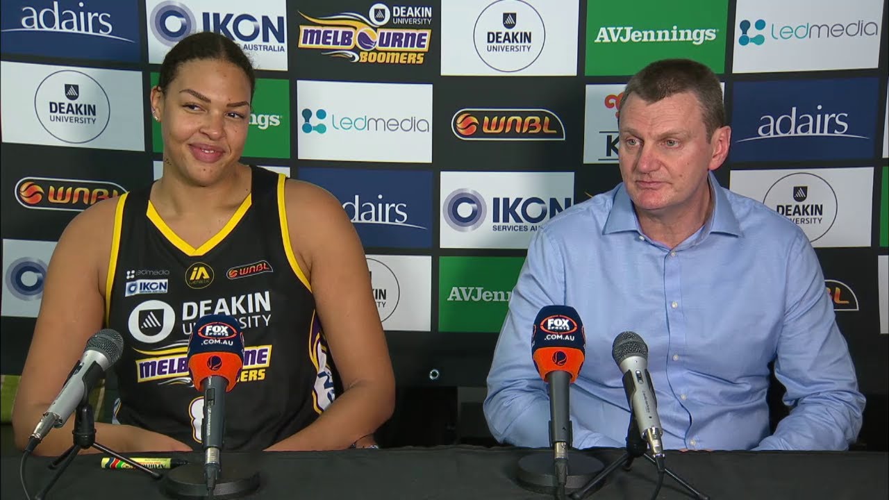 6'8" Tall Liz Cambage Making Her Coach Look Small! - YouTube