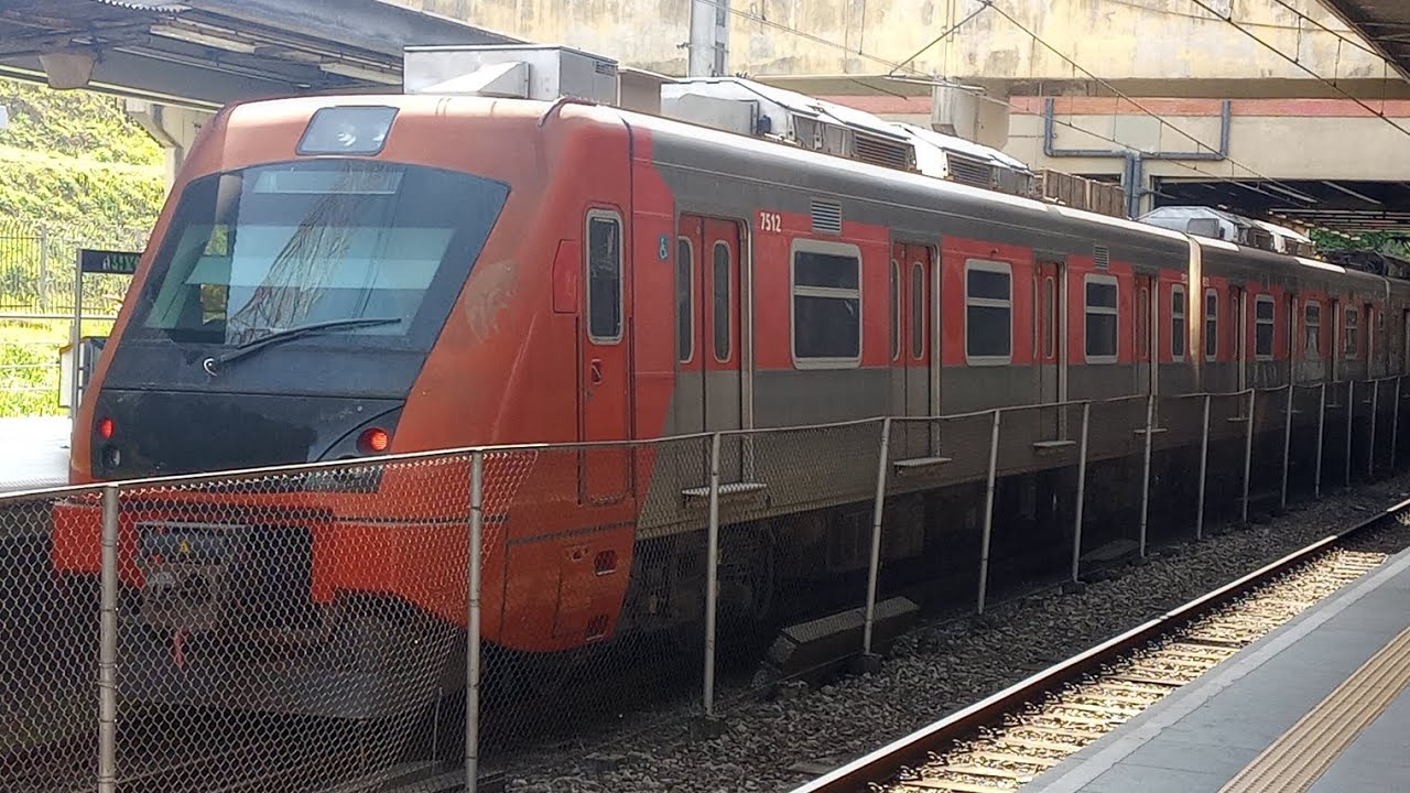 [Via Mobilidade] Movimentação de Trens na Estação Itapevi - Linha 8 ...