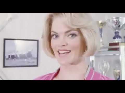 Charlie et la Chocolaterie- L'interview Violette Beauregard VF - YouTube