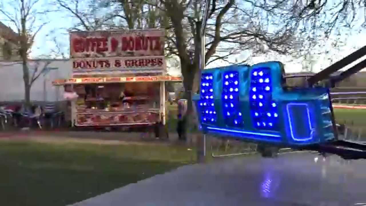 Henry Studt's Sizzler Onride @ Bath Easter Fair 2015 - YouTube
