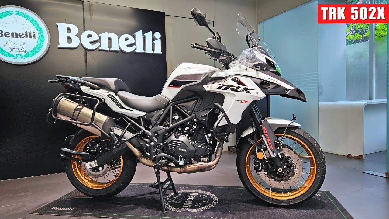 2025 Benelli TRK 502X Walkaround Review - On Road Price & Colors | TFT ...