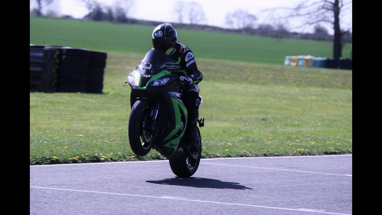 Croft Track Day fast group 21/04/16 SKIP TO 3RD LAP 1ST 2 WARM UP James ...