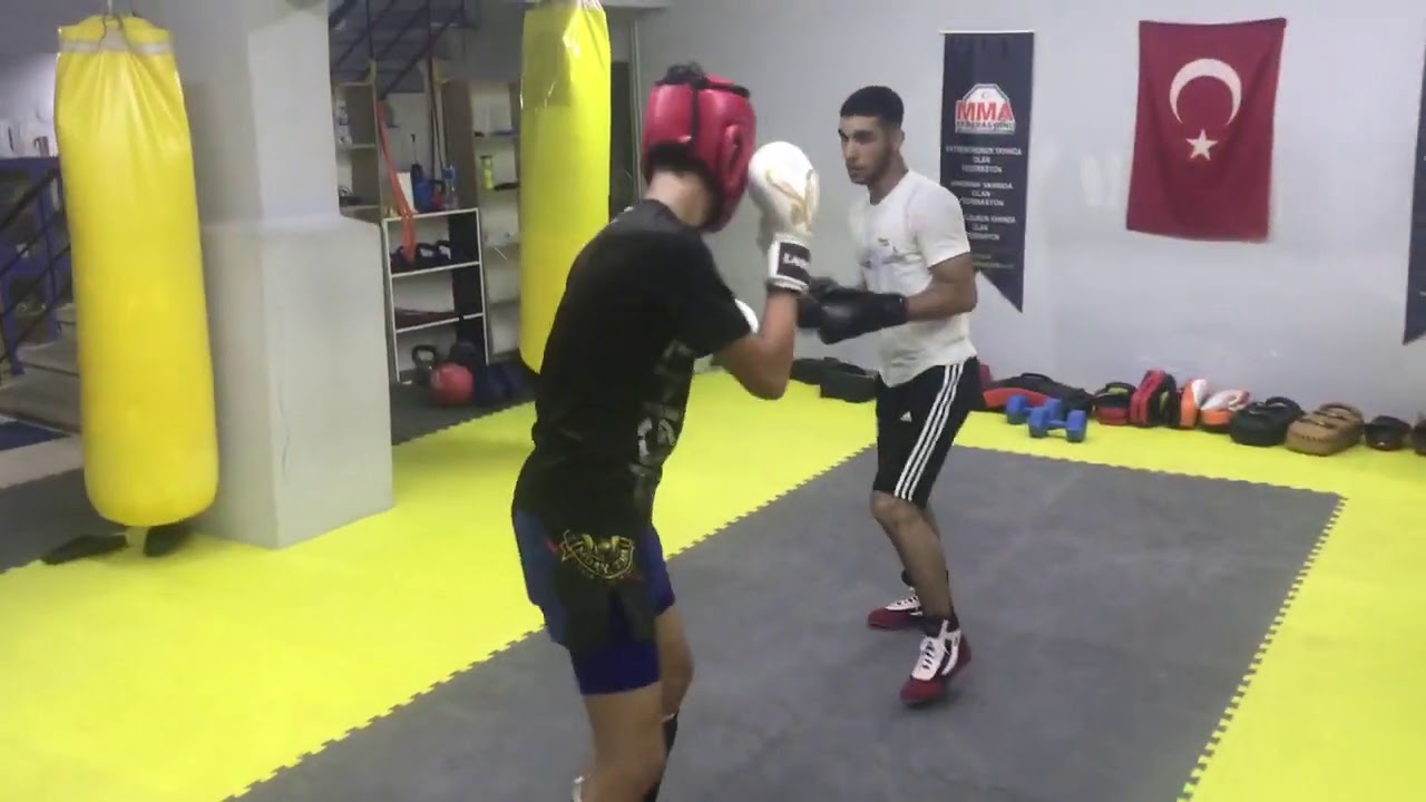 WT MMA istanbul MMA Sparring 5 - YouTube