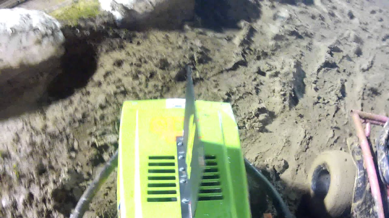 New Alexandria mower/tractor derby 6/28/13 helmet cam till the first ...