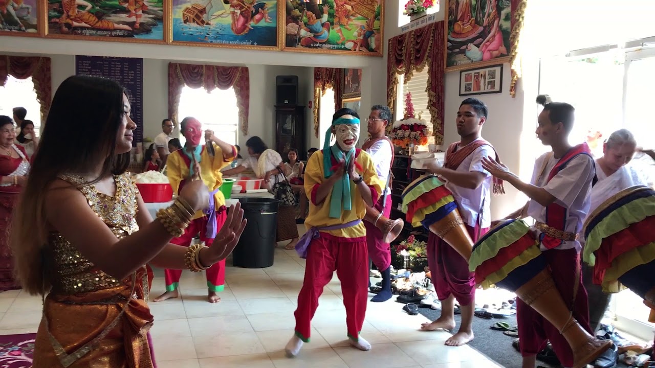 Bon Pchum Ben 2017 Chayam at Wat Kanteyaram Khmer temple, Jacksonville ...