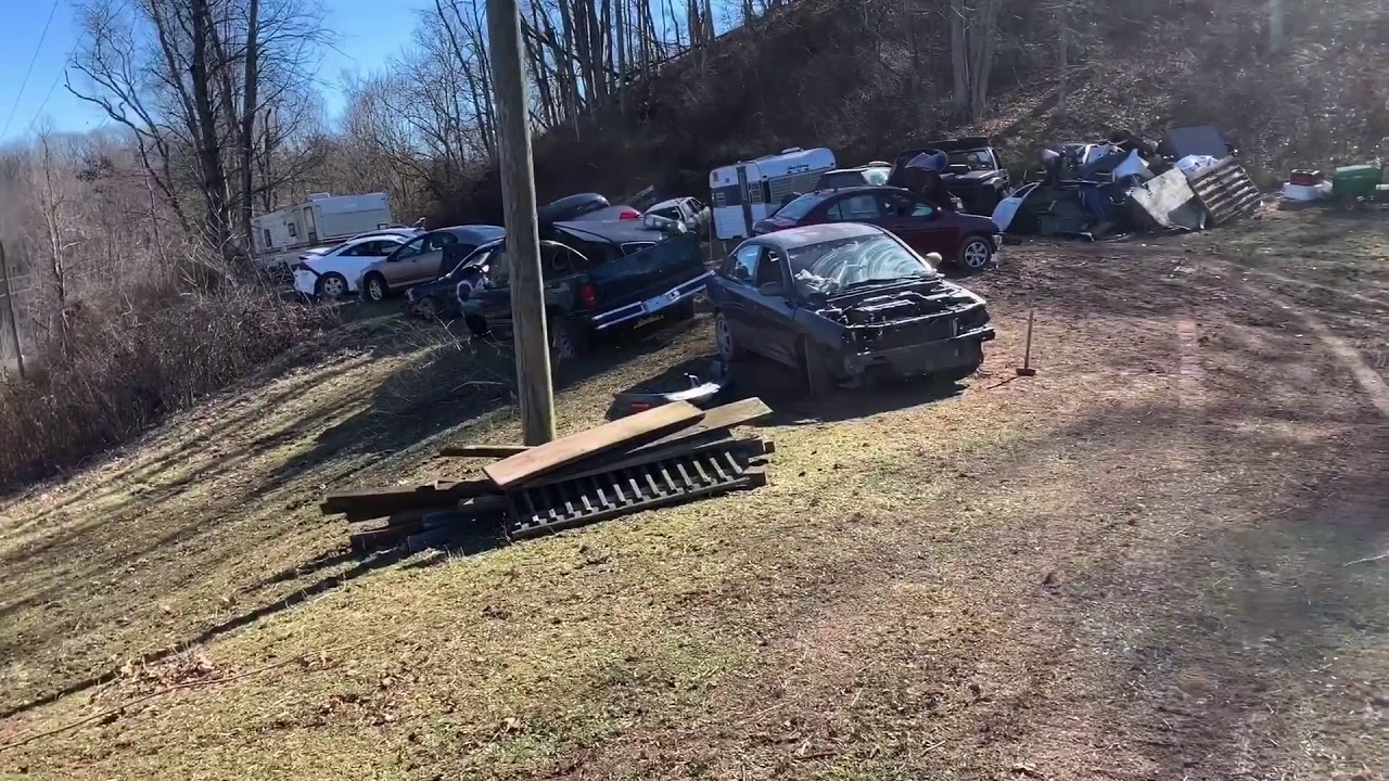 Playing around with stuff in the mini junkyard - YouTube