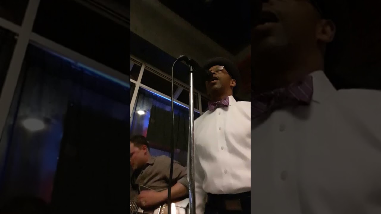 USE ME-Chuck Flowers Duo with Josiah Joyce - YouTube