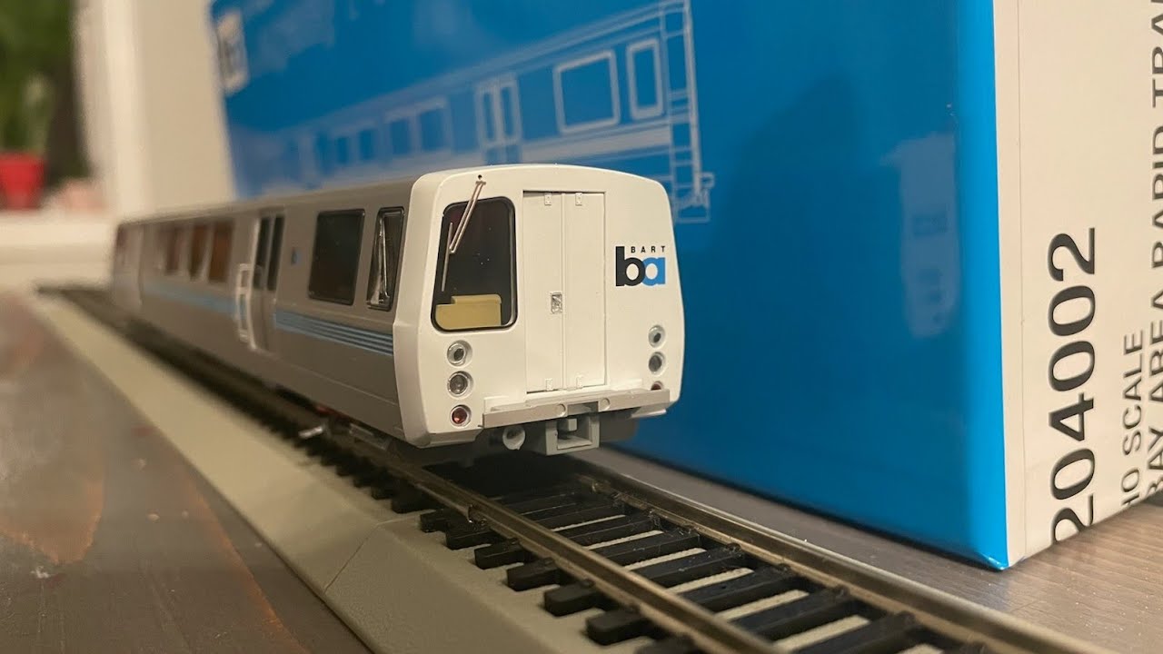 Rapido Trains BART Legacy B & C Cars - Unboxing and Review - YouTube