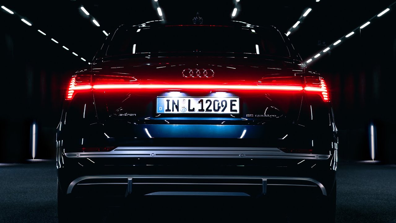 Audi lighting – the evolution / Audi milestones in lighting technology ...
