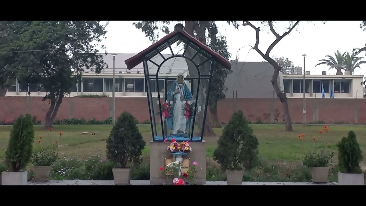 LIMA. Parque Camacho (La Molina) 🇵🇪 * - YouTube