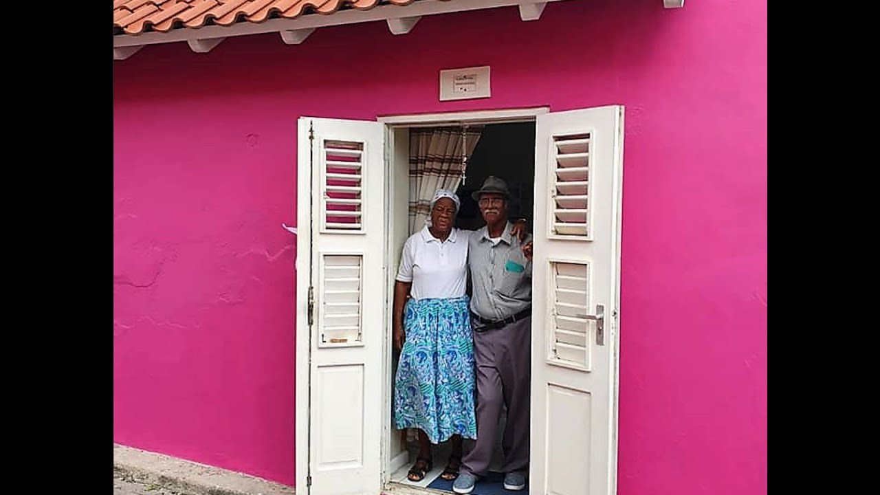 Funchi ku bakijou... Un adres Sekreto den Otrobanda - YouTube