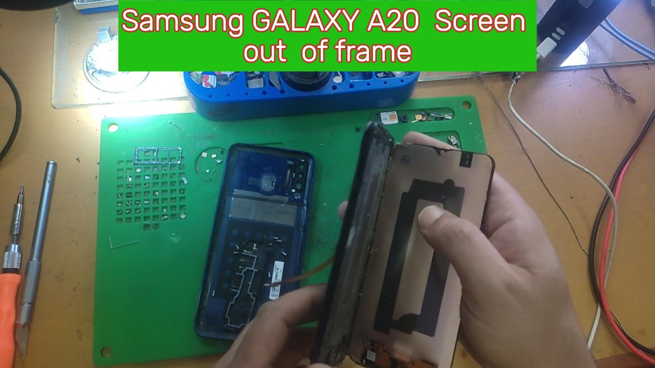 Samsung Galaxy A20 Screen Coming out of frame - YouTube