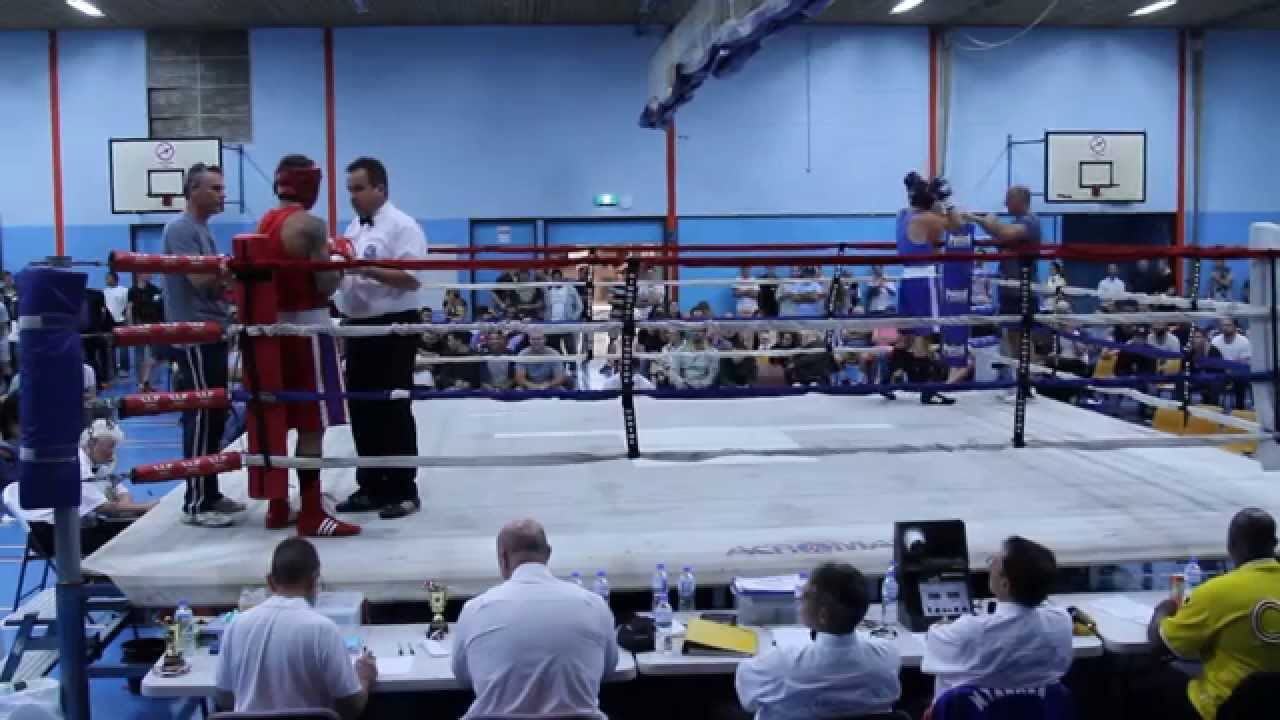 2014 ACT Boxing Titles 75kg Beau Hartas v Kurtis Cooper - YouTube