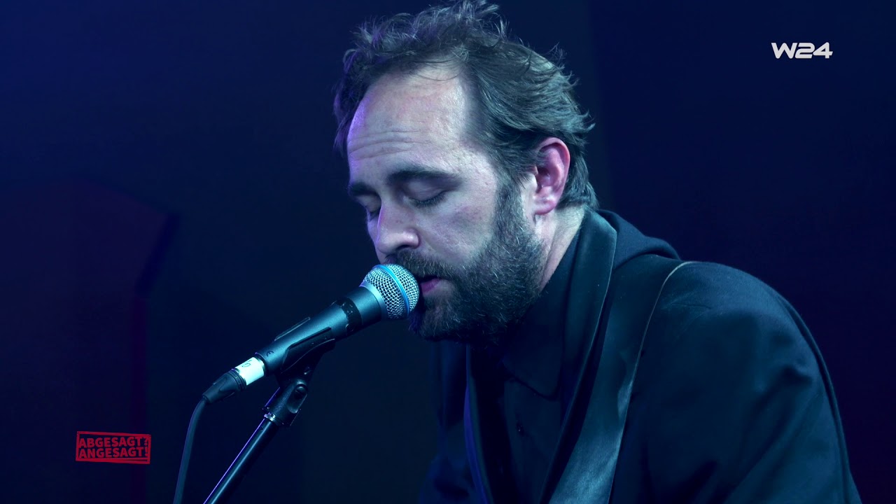 Paul Plut - Klatsch (live) - YouTube