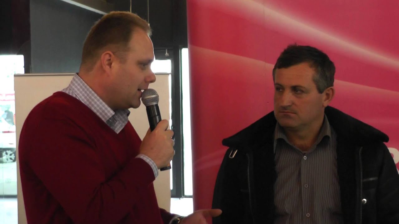 Vrancea Media TV Bogdan Gabor si invitatul sau la Promenada Mall - YouTube