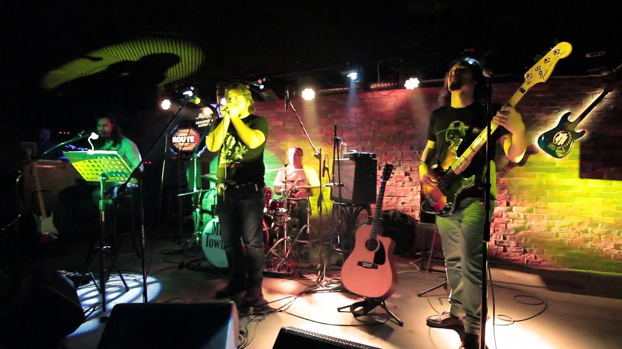 Mojo Town - Bad to the Bone - YouTube