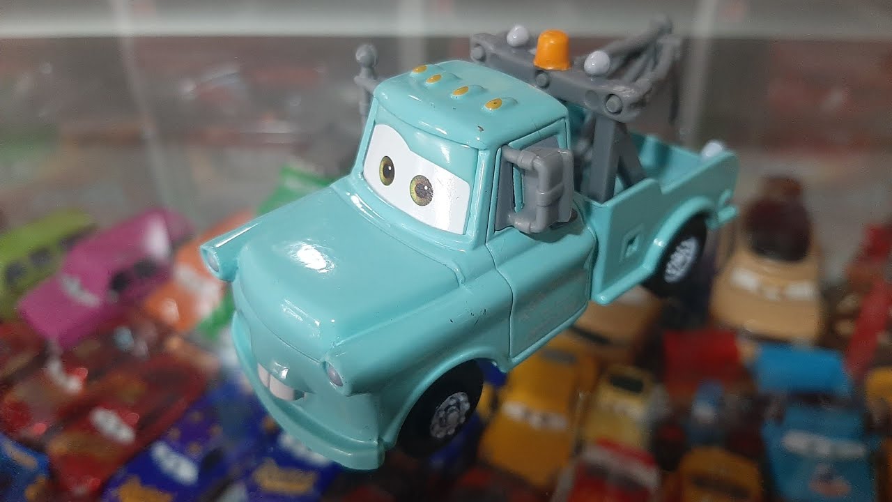 Mattel Disney/Pixar Cars Brand New Mater (Tow Mater's Towing & Salvage ...